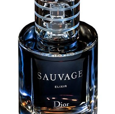 Dior Sauvage Elixir x Baccarat: Luxo e Iconicidade em uma Colaboração